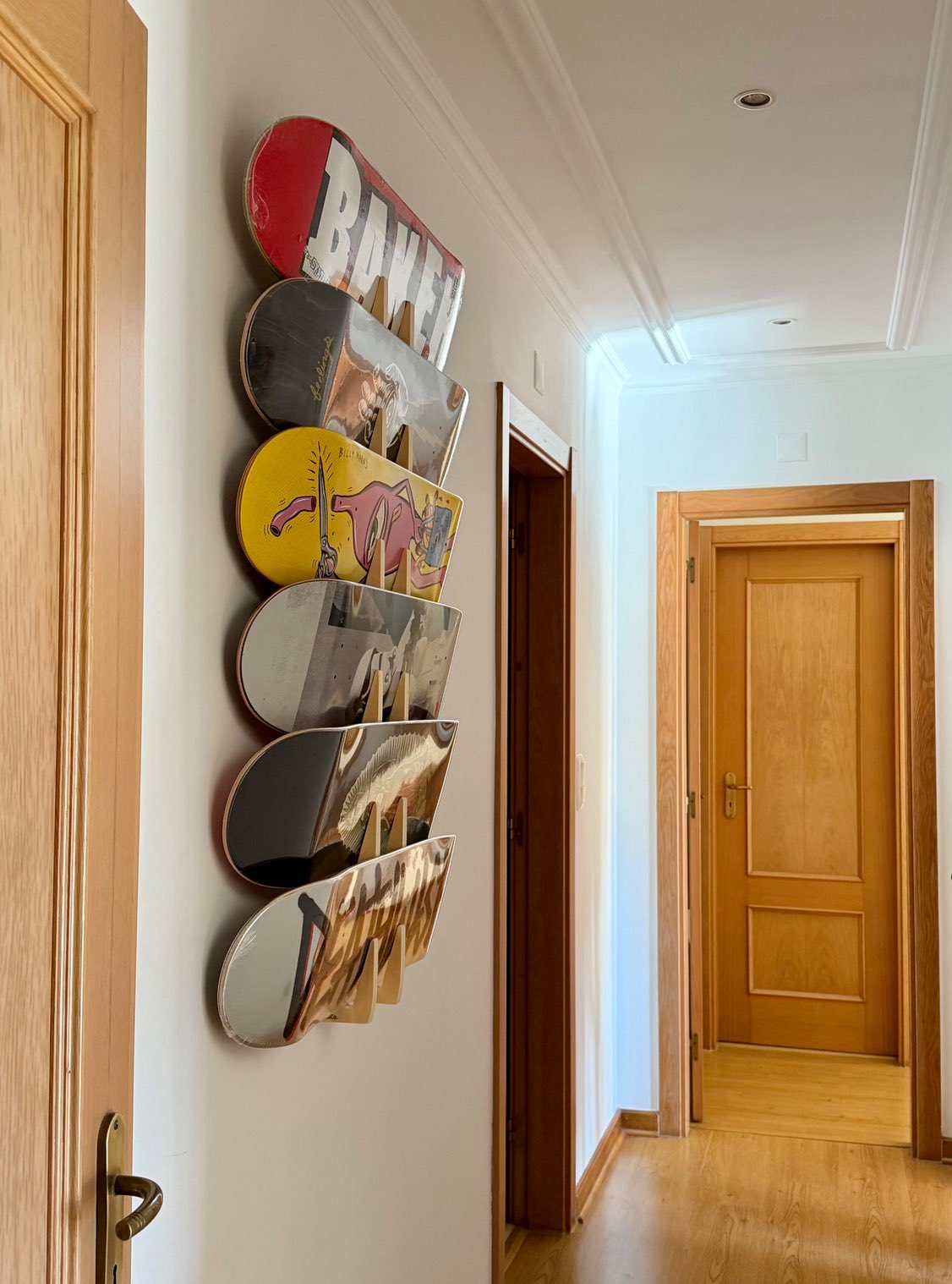 Skateboard Wall Rack for Multiple Boards RODRIGUEZ | RacksCo.