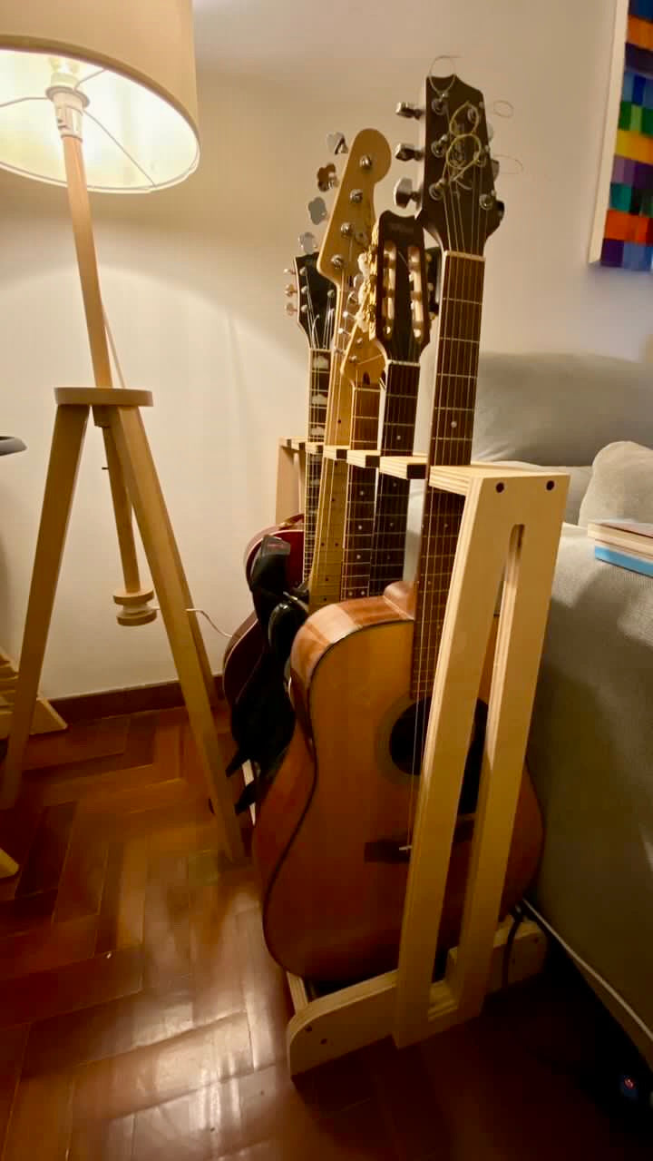 Music Rack de Chão Multiple Guitars MCCARTNEY | RacksCo.
